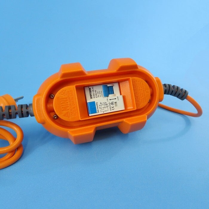 Ampfibian Mini, 15amp to 10amp Adapter, with RCD, Indoor Use | Wide Bay ...